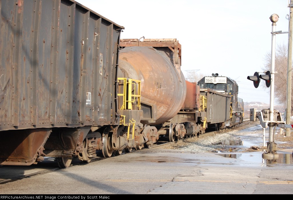 NS 3040 (Bottle Train)